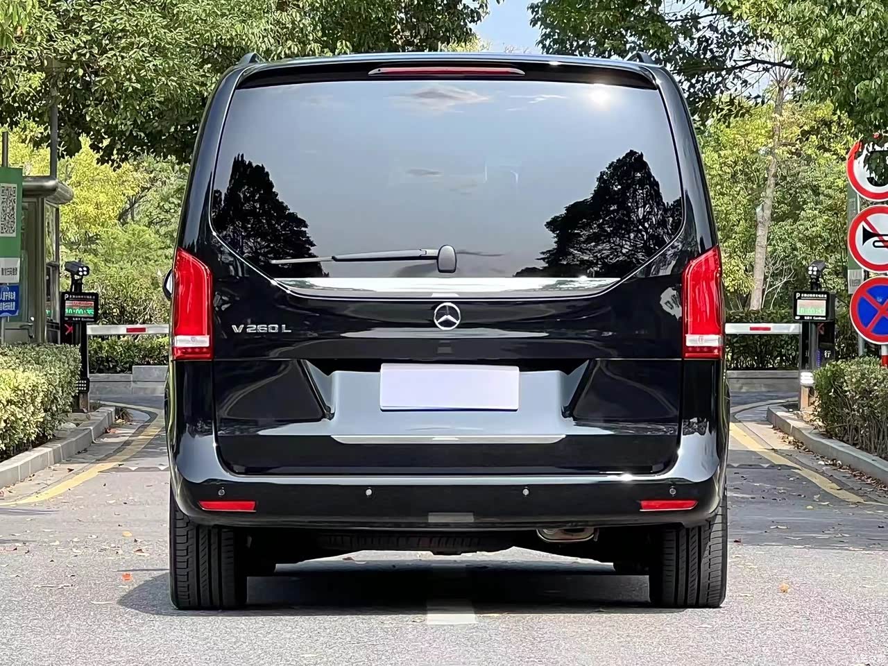 奔驰V级 2022款 V 260 L 长轴距尊贵版怎么样_优缺点_魔法时刻禄_口碑_汽车之家