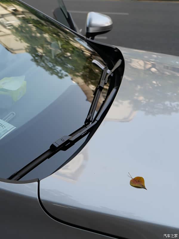 汽车之家|小鹏P7报价大全|大众点评|2023款 P7i 702 Max怎么样