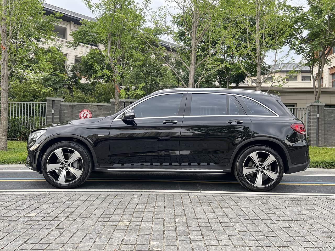 奔驰GLC 2022款 改款 GLC 300 L 4MATIC 动感型臻藏版怎么样_优缺点_想却买不起_口碑_汽车之家