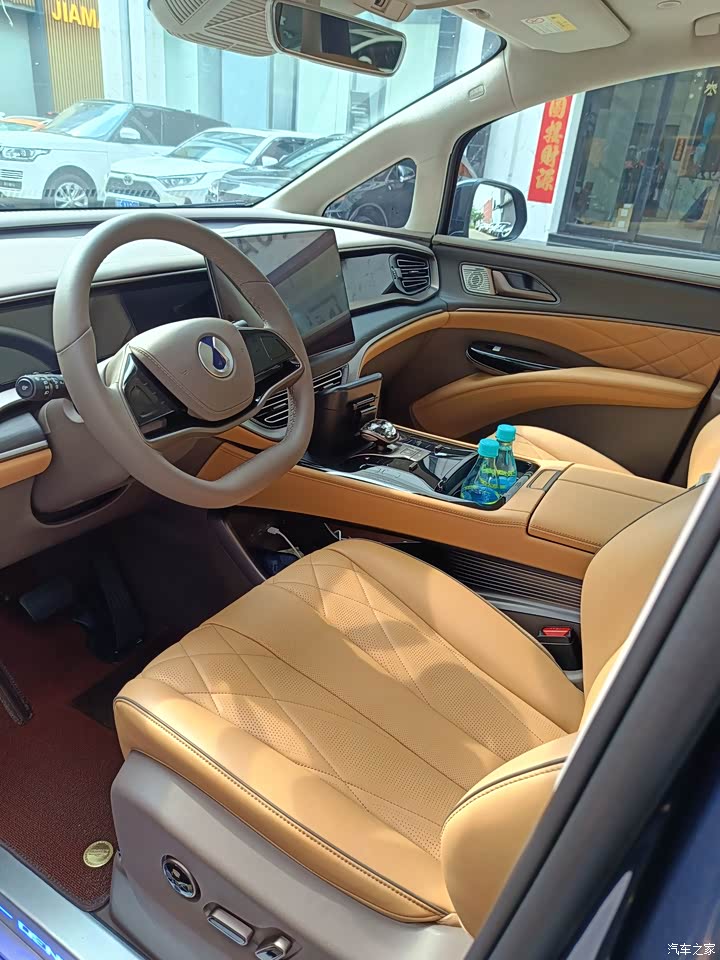 腾势D9 2022款 DM-i 970 四驱旗舰型怎么样_优缺点_陈十三愿_口碑_汽车之家