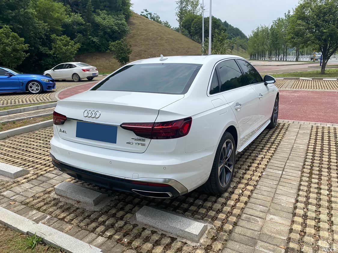 奥迪A4L 2022款 40 TFSI 时尚动感型怎么样_优缺点_俯视众生粕_口碑_汽车之家
