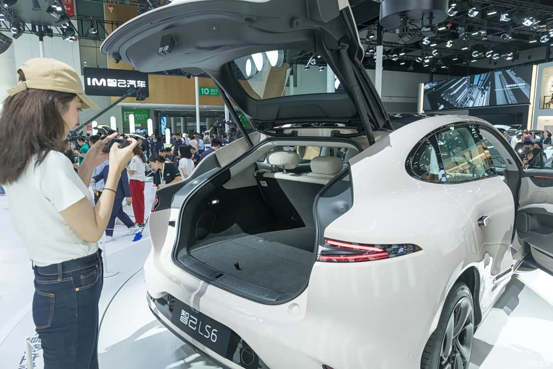 智己LS6 2023款 Max 超强性能版怎么样_优缺点_GKD_高原_口碑_汽车之家