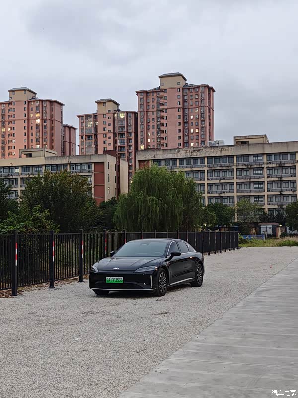 汽车之家|风云A9L报价大全|大众点评|2025款 260超长续航豪华版怎么样