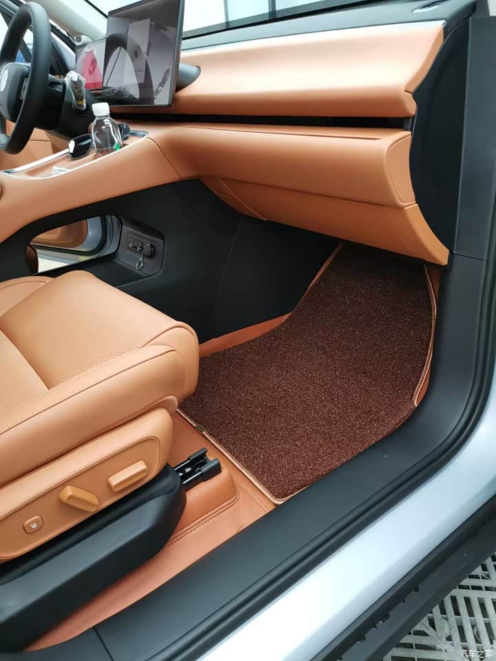 零跑C16 2026款 纯电 630激光雷达智尊版 6座怎么样_优缺点_北京鸳鸯_口碑_汽车之家